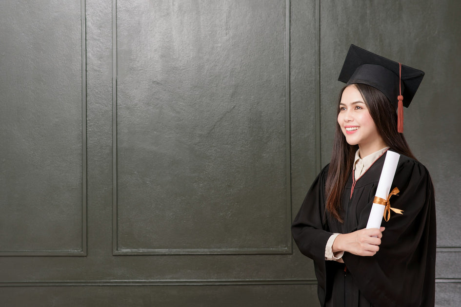 Class Officer & Leadership Stoles Shine Bright During Virtual Graduati ...